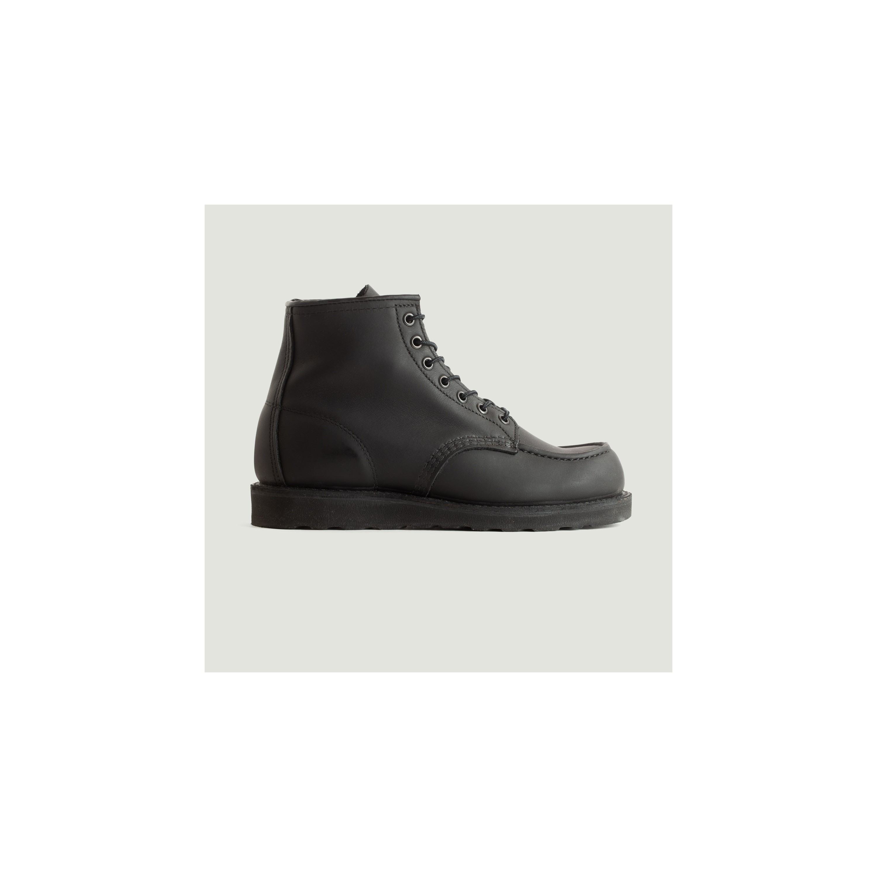 RED WING SHOES / Classic Moc Toe 8074 Black Harness