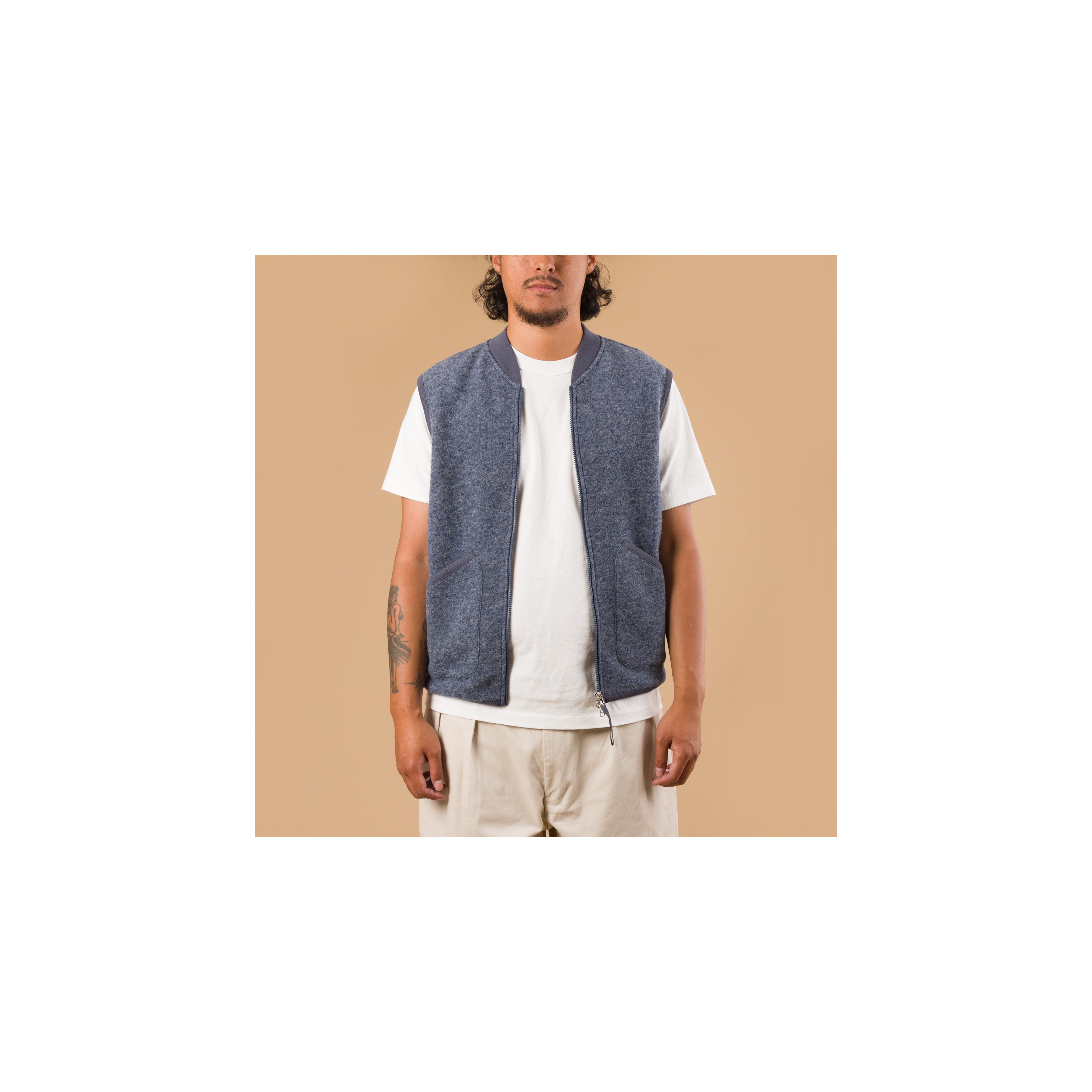 UNIVERSAL WORKS / Wool Fleece Zip Waistcoat Slate Blue