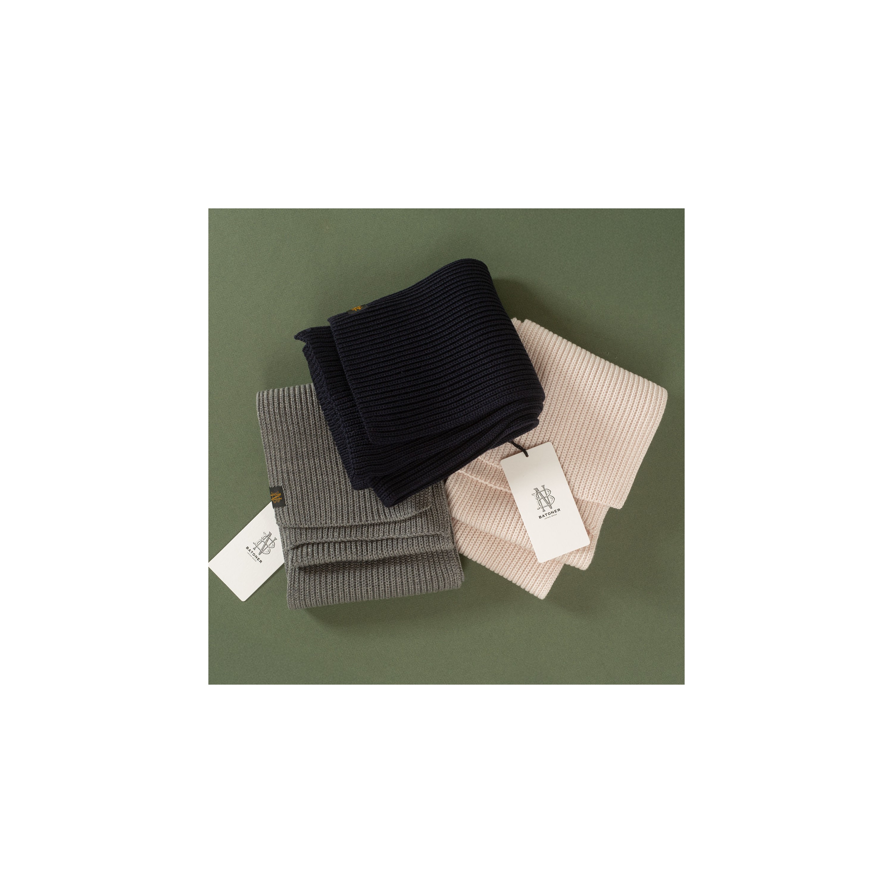 BATONER / Solid Wool Rib Muffler Ivory